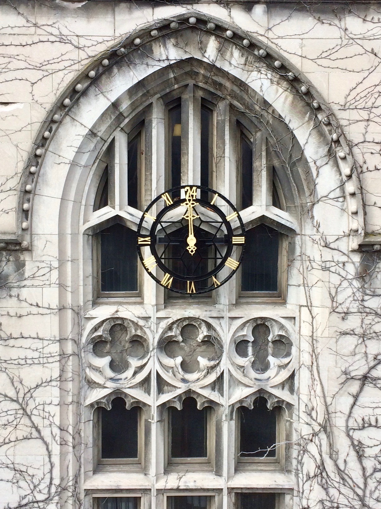 University of Chicago Cobb Lecture Hall Clock Reinstallation | Berglund ...
